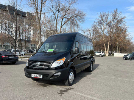 Перевозки на минивене JAC. Трансфер, экскурсии, встречи, поездки.