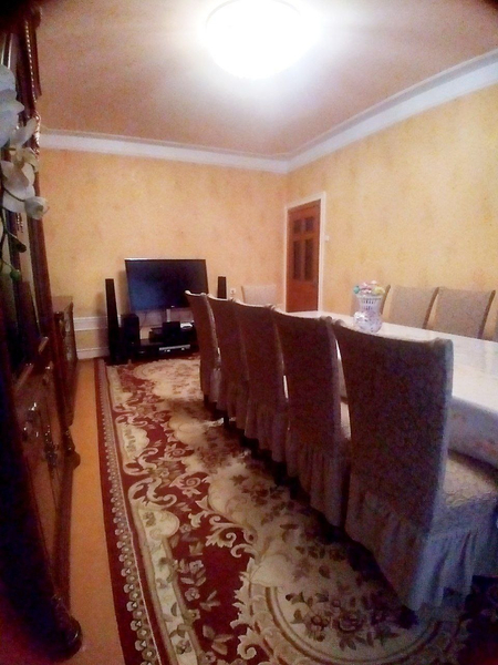 Продаётся 3 комнатная квартира
