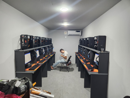 Kompyuter Game club