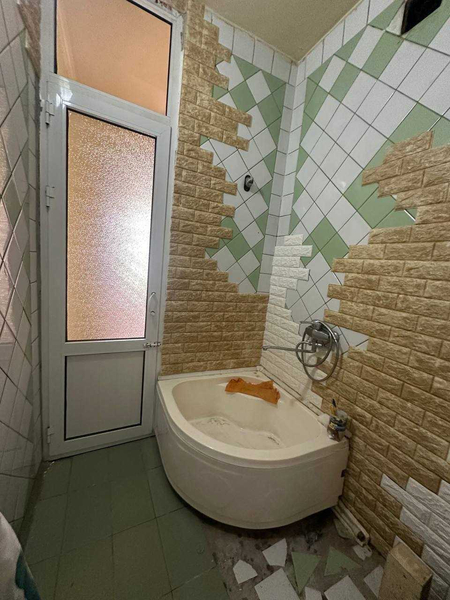 Продажа Юнусабад-2 1\3\4 кирпичный дом Галерейка 36кв.м с ремонтом