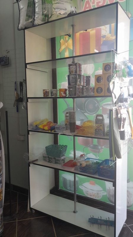 Продаётся мебел для магазина