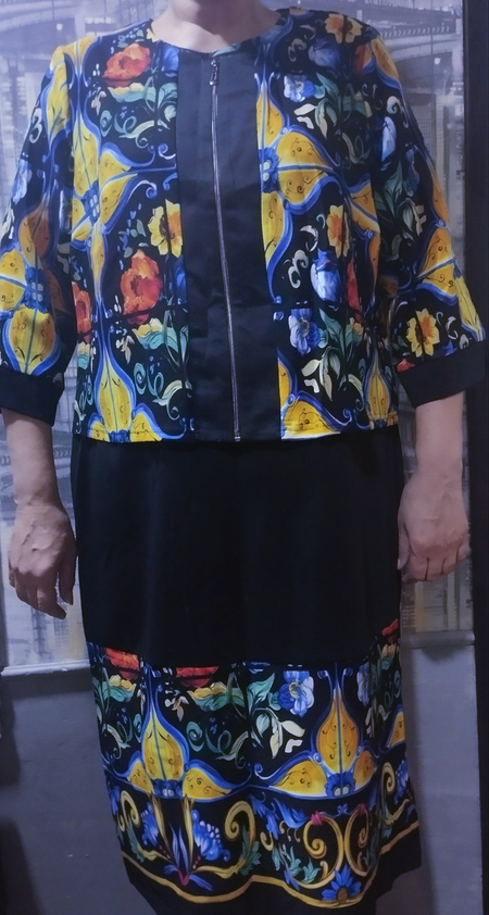Продам женское платье