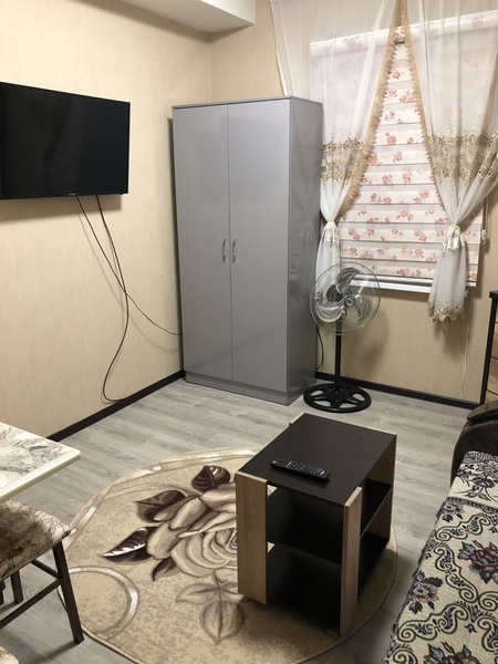 СРОЧНО ПРОДАЕТСЯ 1-комнатная. Карасу -6. Метро Буюк Ипак Йули.