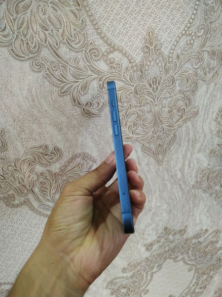 Iphone 13 sotiladi