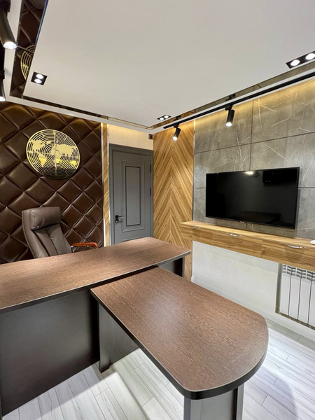 Продаю Hi-Tech Office Ул.Мукумий Ресторан Дудек Вдоль Дороги 65м2.