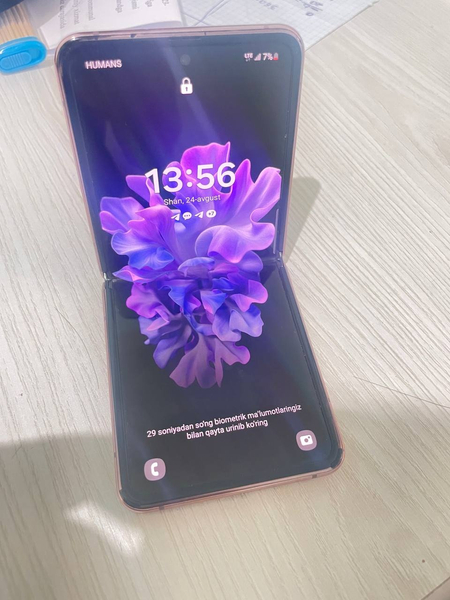 Samsung z flip 5g