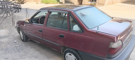 Daewoo Nexia sotiladi.