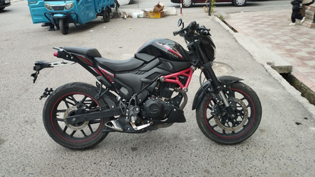 Lifansr200 stret bike sotiladi holati zur srochne sotiladi