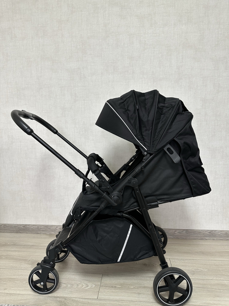 Коляска LuxMom
