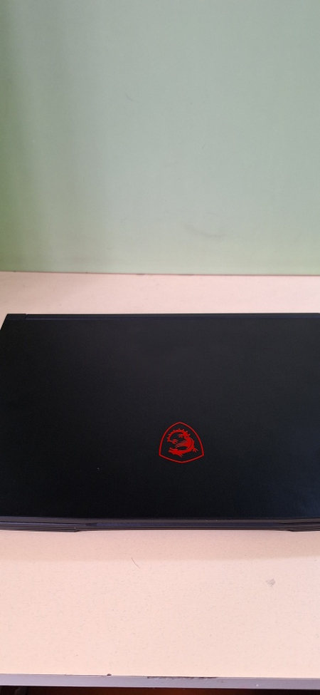Msi Thin GF63 12UCX Игровой ноутбук