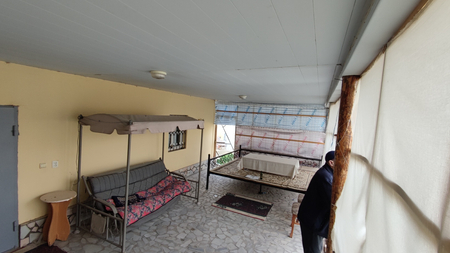 Dacha sotiladi xamma sharoiti bor chirchiqda