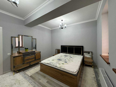 Tayyor 3 xonali 140m2+40m2 ochiq balkon 7-qavat sotiladi.