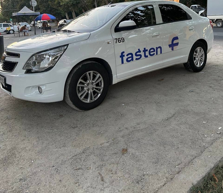 Brend fasten наклейка