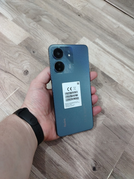 Honor 90 Lite. Redmi 13c. Samsung A32.