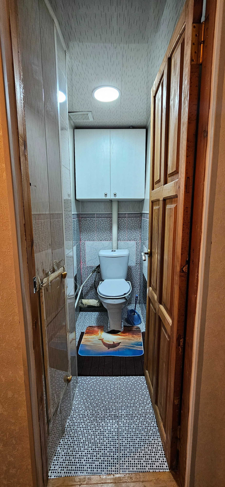 Shifokorlar shaharchasida 3 xonali uy