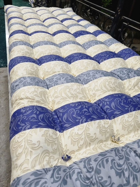 Matras (o'rin) ko'rpa yostiq