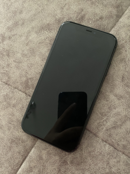 iPhone 11 ishlashi zõr