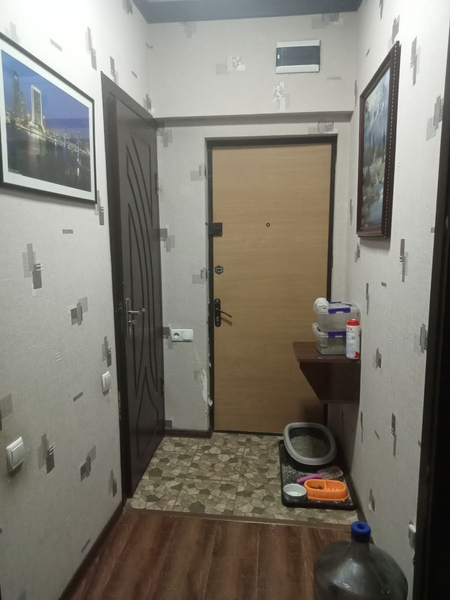 Yunusobod 15kv mertoga 400 metr 1 etaj 3 xona Oldi orqa agarod evro