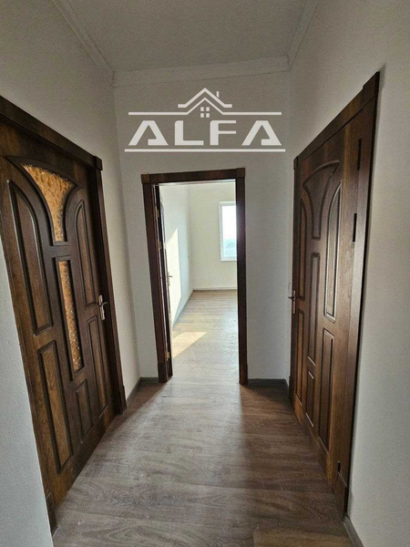 2 xonali 76m² 5-qavat sotiladi.