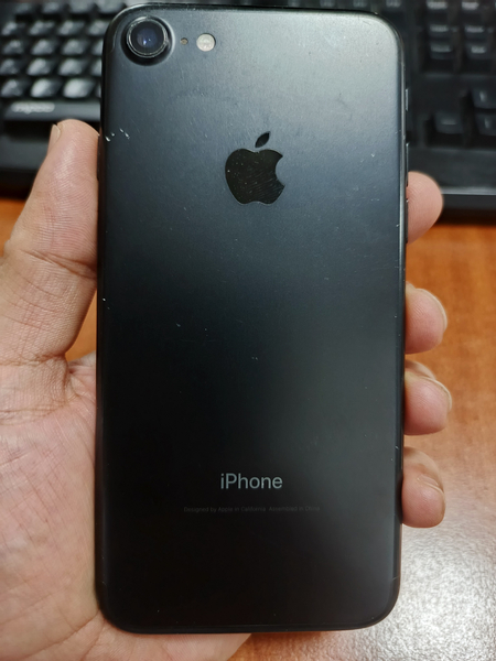 iPhone 6s 128GB черный