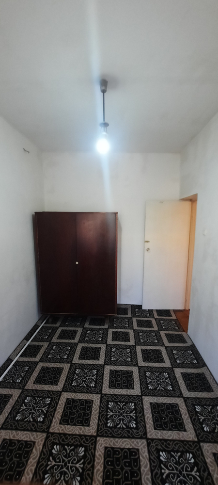 3 хонали кирпичный квартира ижорага берилади