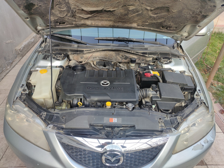 Mazda 6 gg 2004 в хорошем состоянии