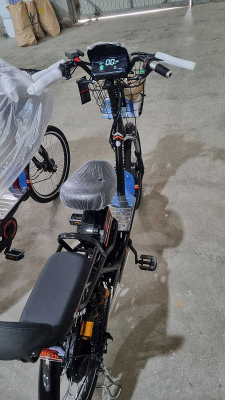 Skuter  OPTOM velikliy