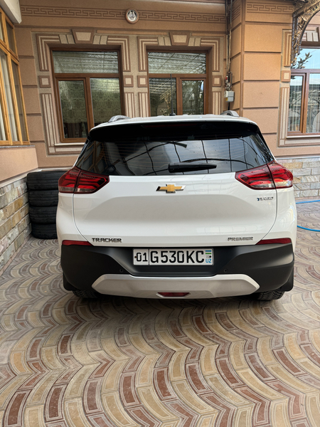 Tracker 2 Premier 2023