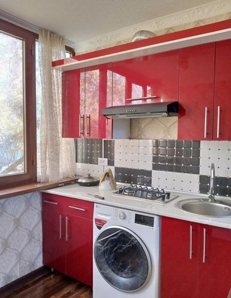 Продаётся  2х комнатная квартира