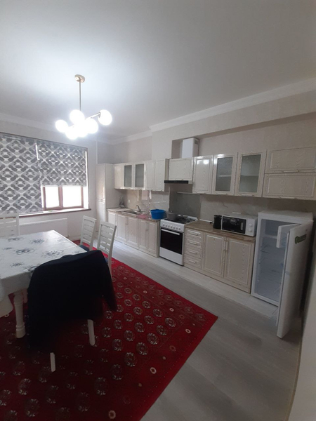 Срочна аренда 4/2/7 ул Махтумкули  новастройка
