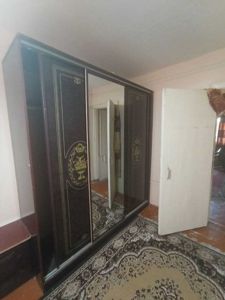 №1443 2х комнатная квартира на 4 этаже в Микро районе