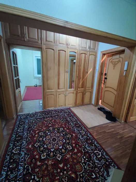 Срочна Горит аренда 4 ком. кв близко Урикзор базар id sh 454
