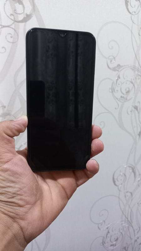 Samsung A24 6/128 sotiladi. Karobka dakument. Qirilgan joyi yoq.