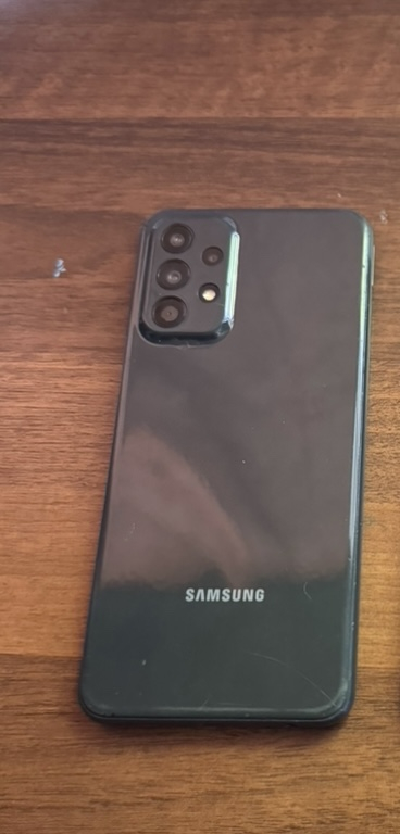 Samsung a 23 sotiladi srochniy