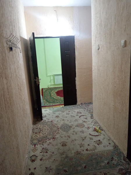 Sergeli 3 bekat 2 xonali hamma sharoitlar bor 350$ oila srochni