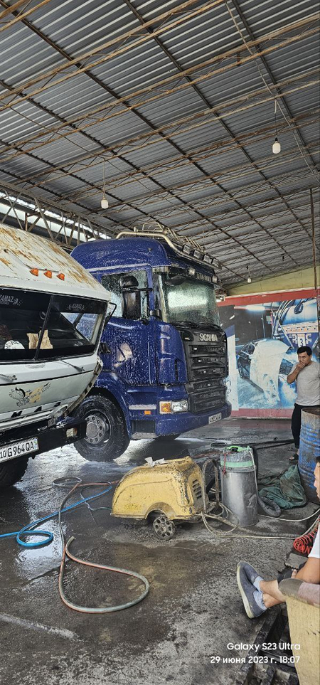 Scania 6x4 traler