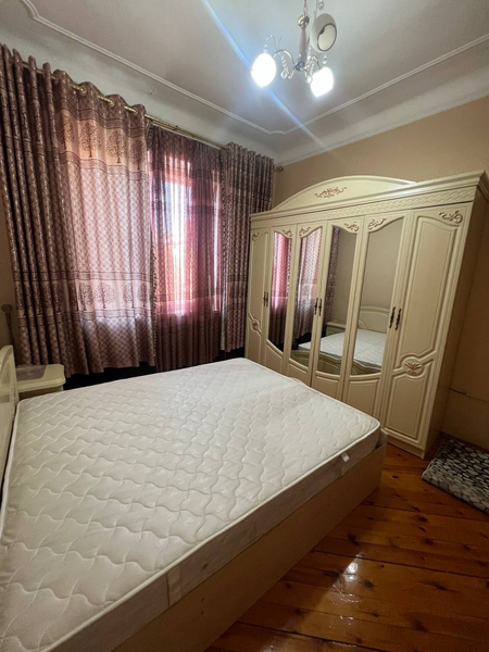 Yakkasaroy Shota Rustaveli 2 xonali hamma sharoitlar bor 600$ lubboyig