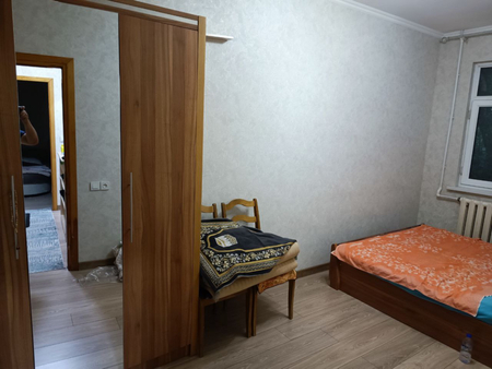 Sroshno Arenda  Targoviy sentr  2/3/4. 370&