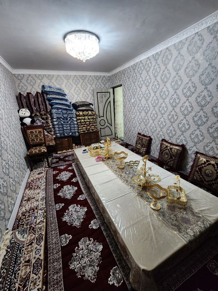 Uy sotiladi tezda 2 xonali