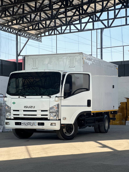 ISUZU SNG 2009 yil