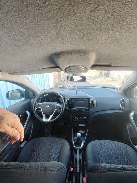Автомобиль Лада XRAY