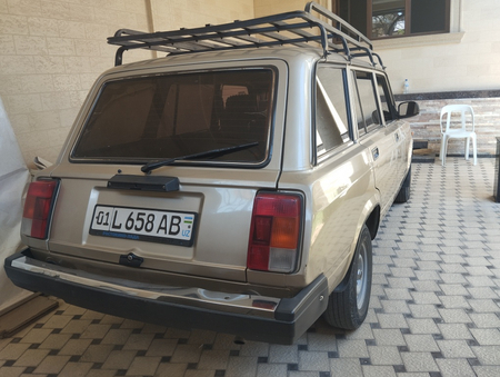 Sotiladi Vaz 2104 frugon