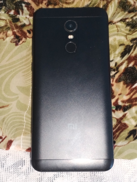 Telefon sotiladi  redmi