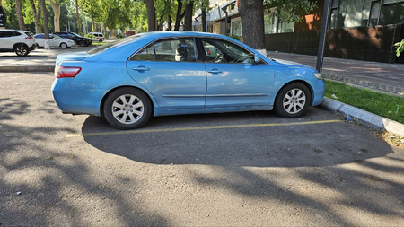 Tayota camry 40.