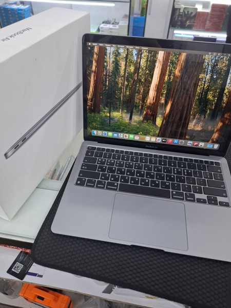 Macbook Air M1 ideal full komplekt