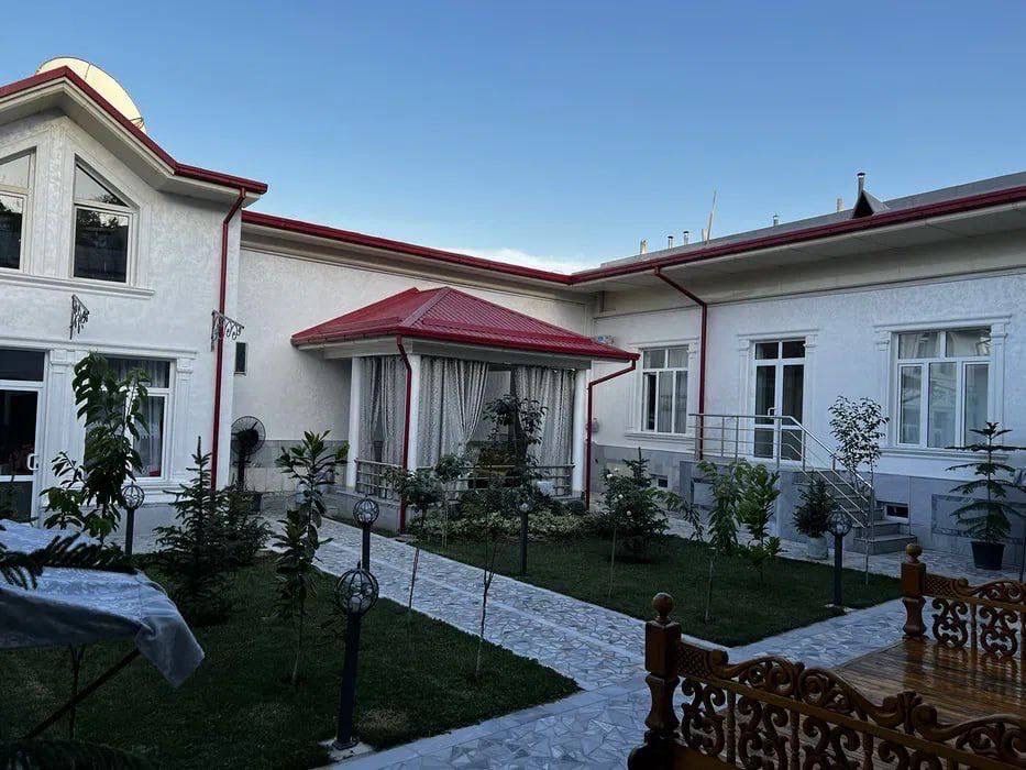Продается Евро дом Ор-р: Домбрабад 350м2