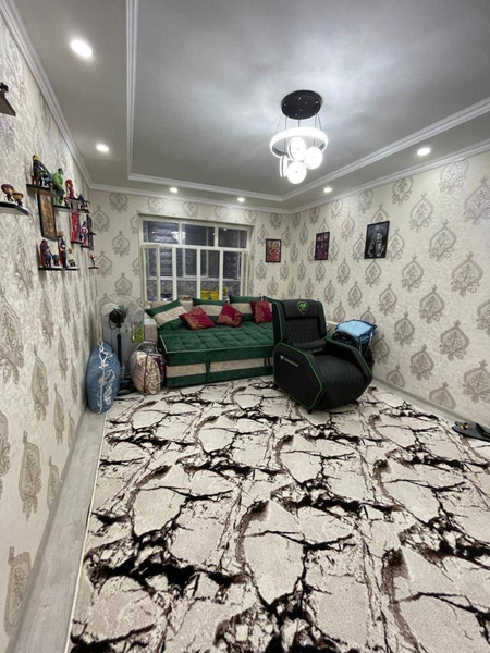 Продаётся 2 Ком квартира в городе Чирчик