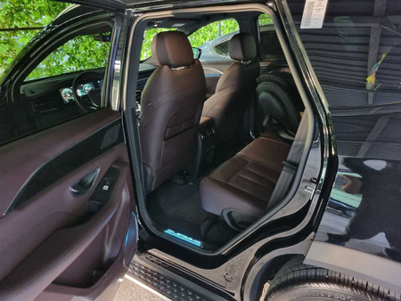 Автомобиль JETOUR X90+