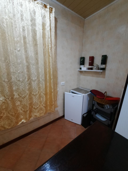 Феруза 1в2/1/4 Эко Базар Гинекология отличная локация  ор-р Кинотеатр
