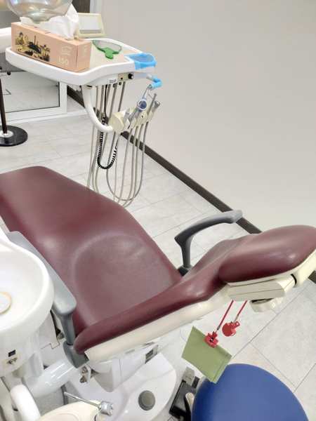Продам стоматологическое кресло